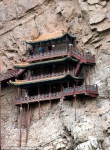 China’s Hanging Temple Constructed More Than 1,500 Years Ago Defies ...