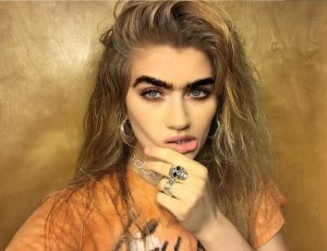 Meet The Stunning Model With A Bushy Unibrow Who Challenges Beauty ...