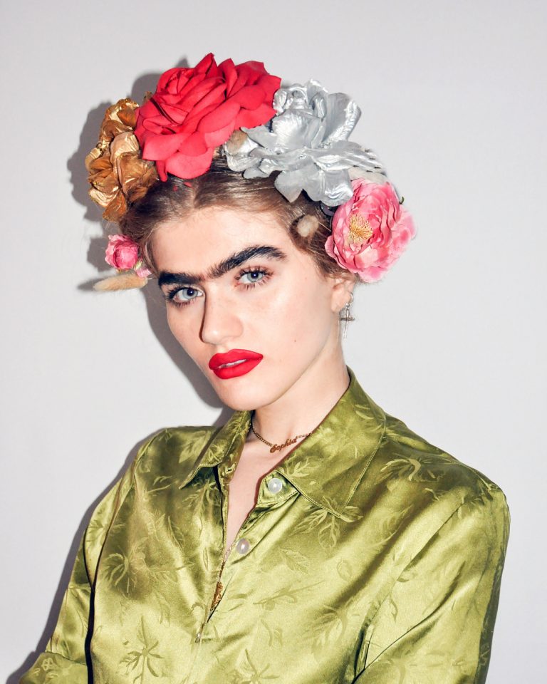Meet The Stunning Model With A Bushy Unibrow Who Challenges Beauty ...