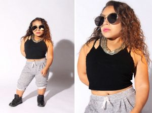 Model With Dwarfism is Making Huge Strides in the Fashion Industry ...
