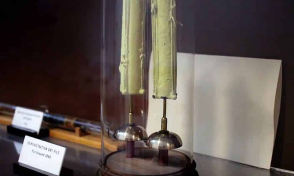 The Case of the Continuously Functioning Oxford Electric Bell From 1840 ...