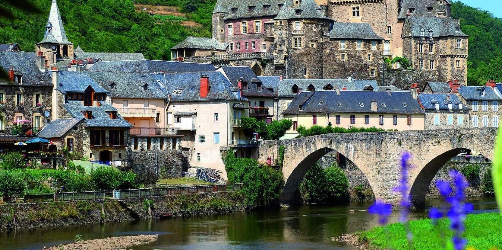 7 Charming French Villages That Will Make You Forget About Paris ...