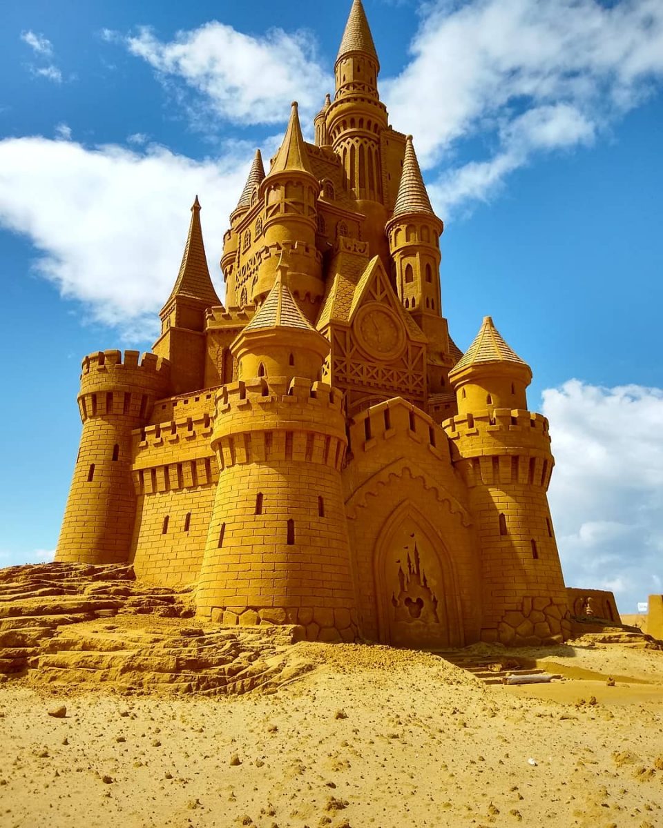 27 Photos Of Realistic Sand Art – Elite Readers