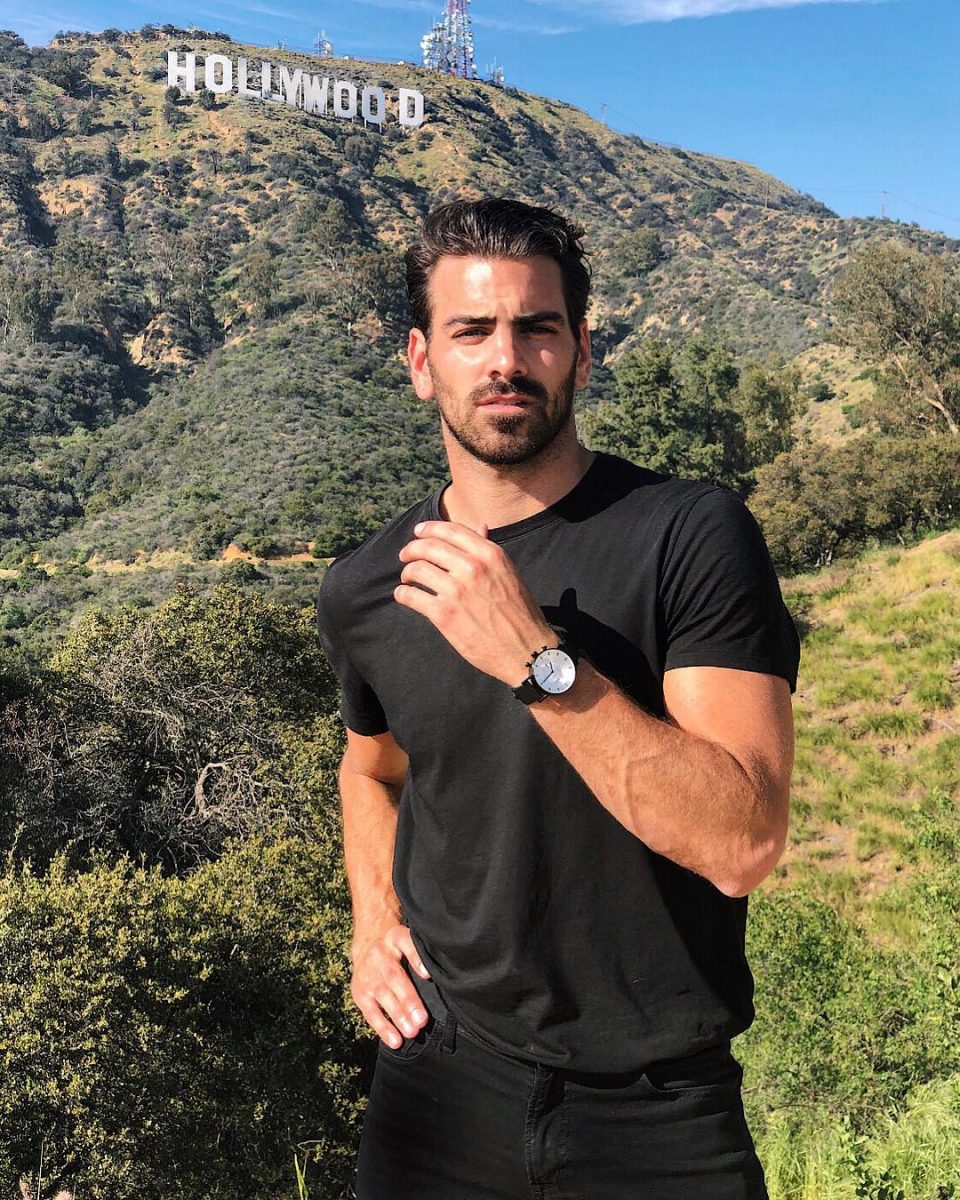 America’s Next Top Model Deaf Winner Was Given A Wheelchair By United ...