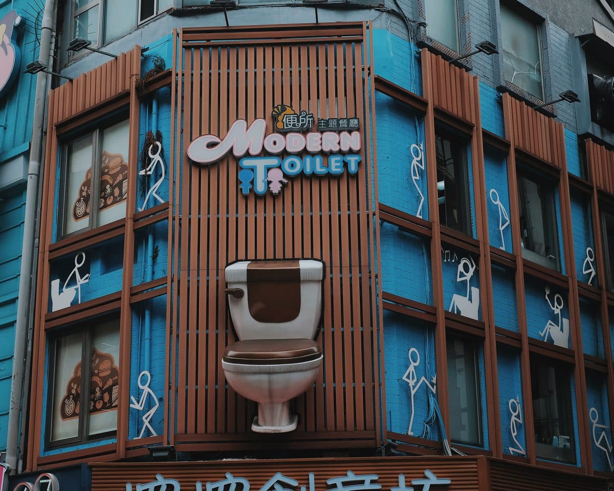 Unique Taiwan Restaurant Serves Your Food in Toilet Bowls – Elite Readers