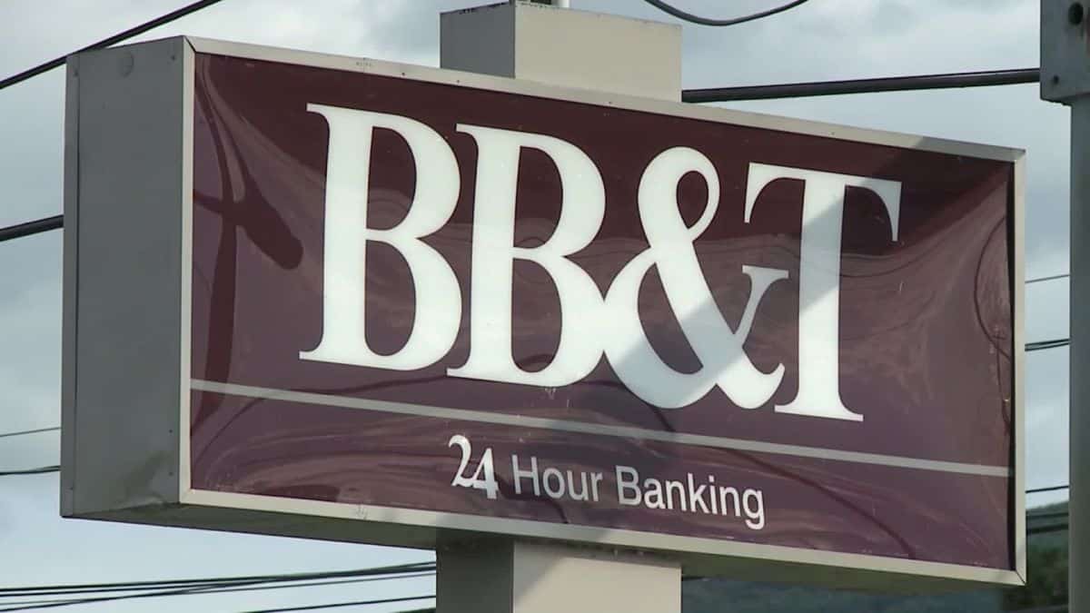 Bank Mistakenly Puts $120,000 Into Couple’s Account And They Spent It ...