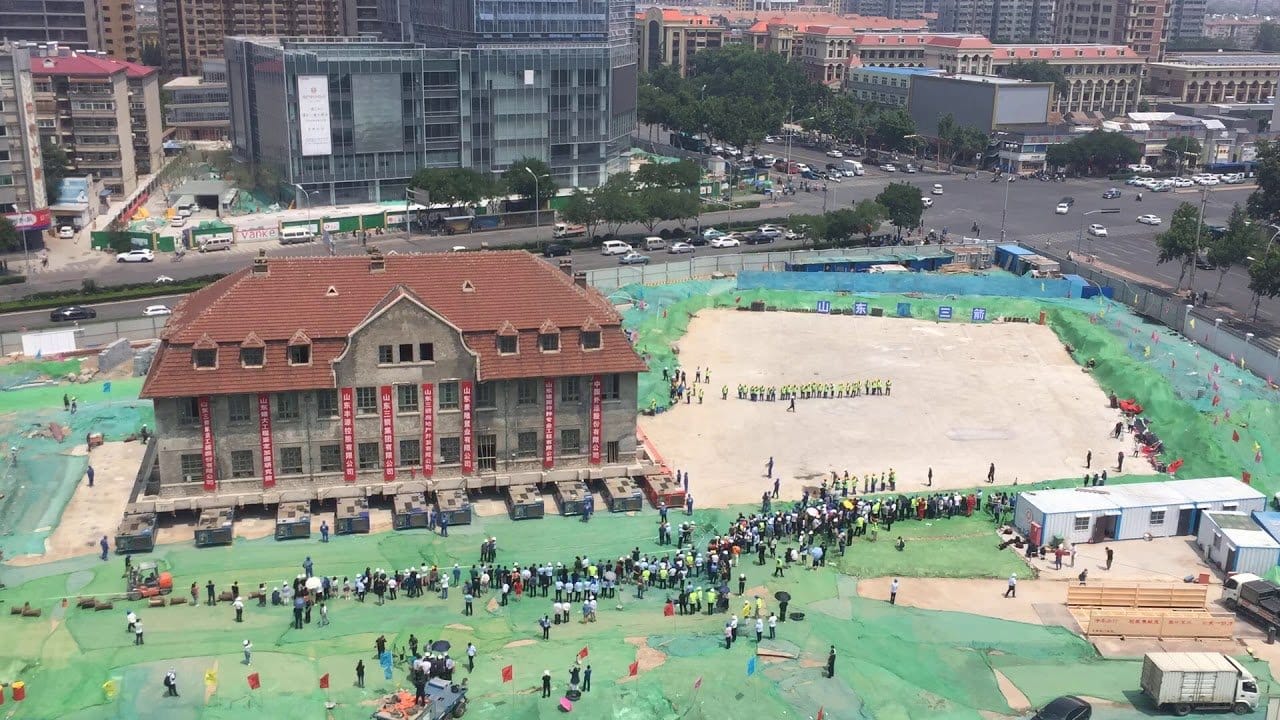 2,600-Ton Building “Lifted And Moved” Horizontally In East China ...