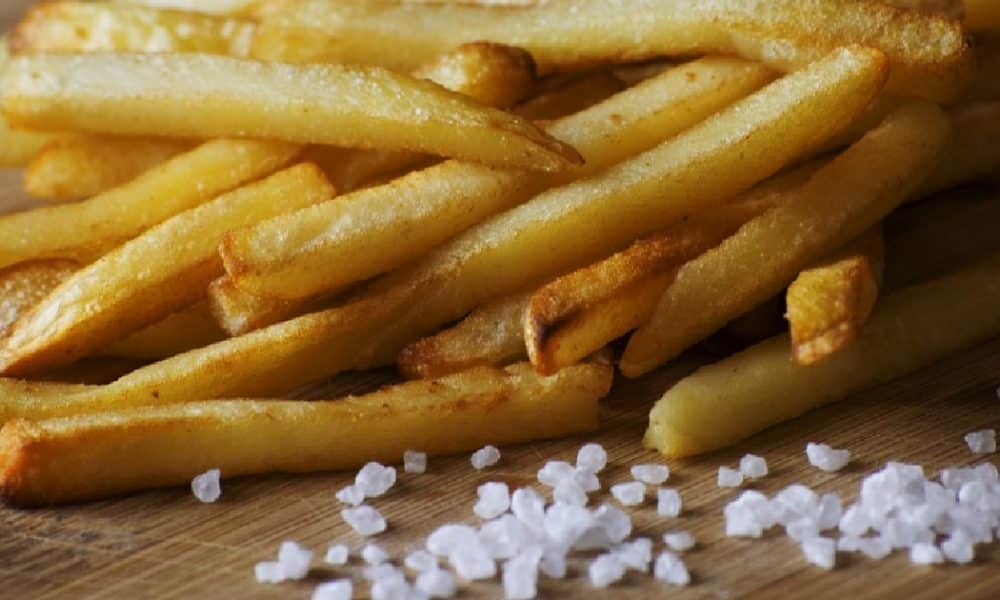 Eating Too Much Salt Causes One Major Side Effect, According To Science ...